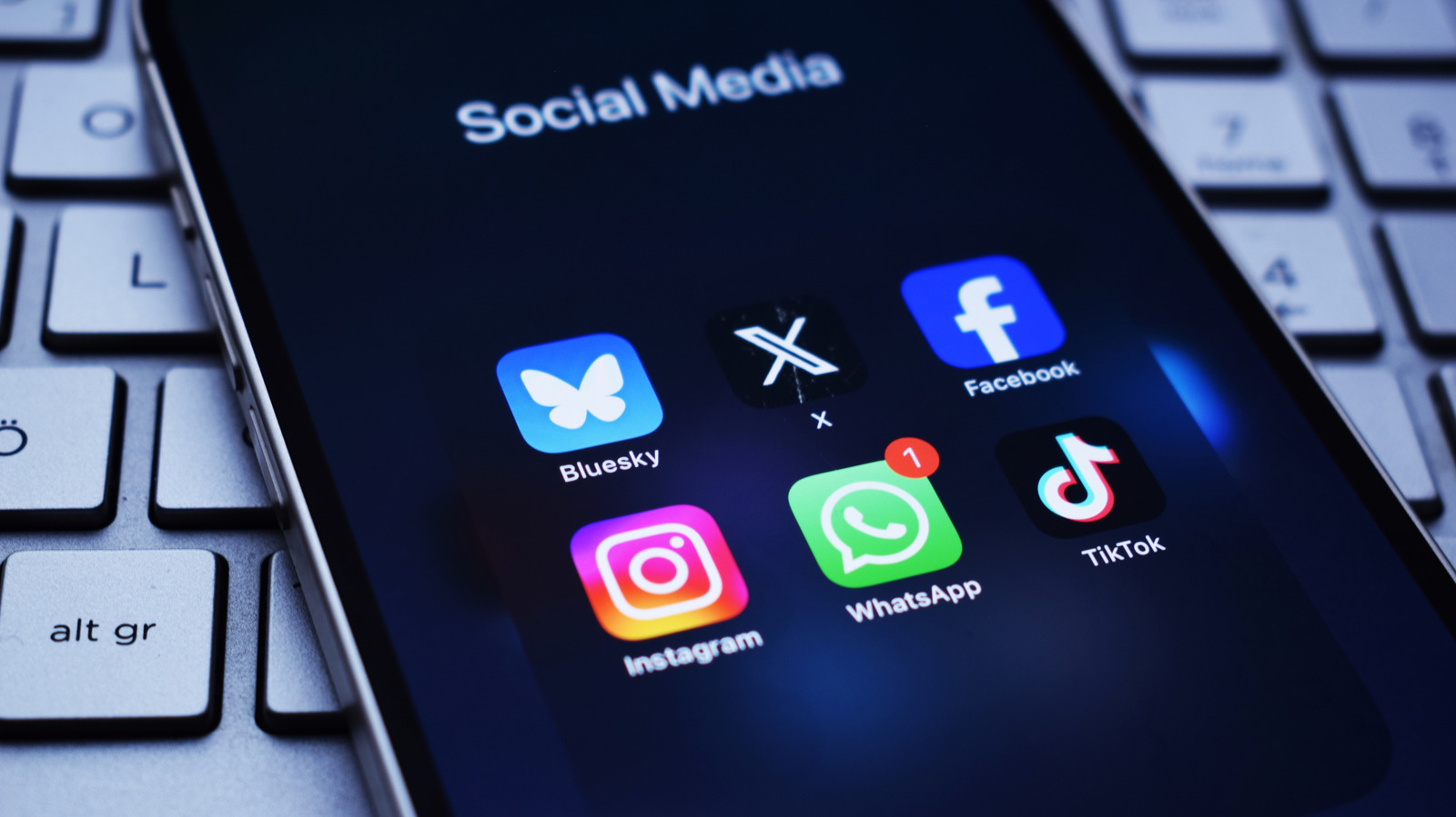 Bluesky to launch Reddit-style communities in 2026 | Linxi News